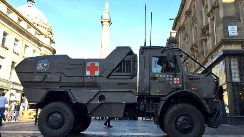 Transformers filmed in Newcastle city centre - BBC News
