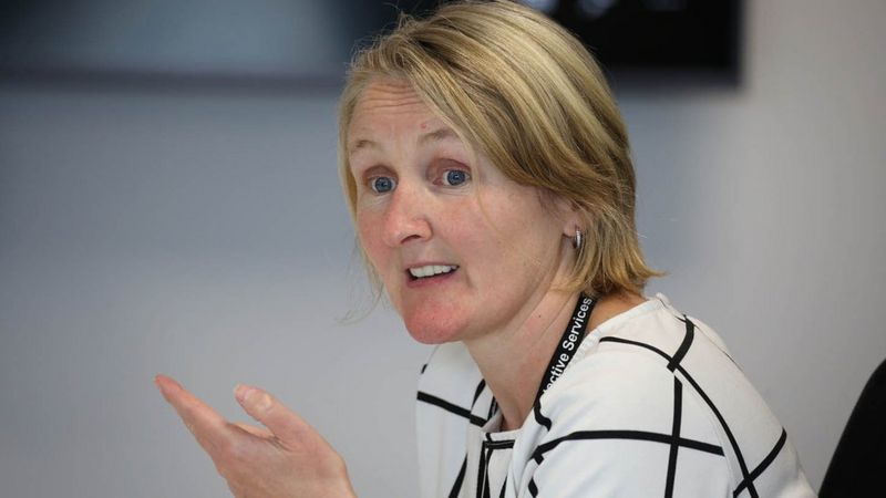 Saul Murray: Rare designer coat helped snare killer, say police - BBC News