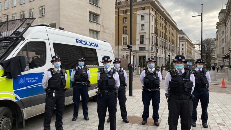 International Women's Day: All-female Met Police team tackle violent ...