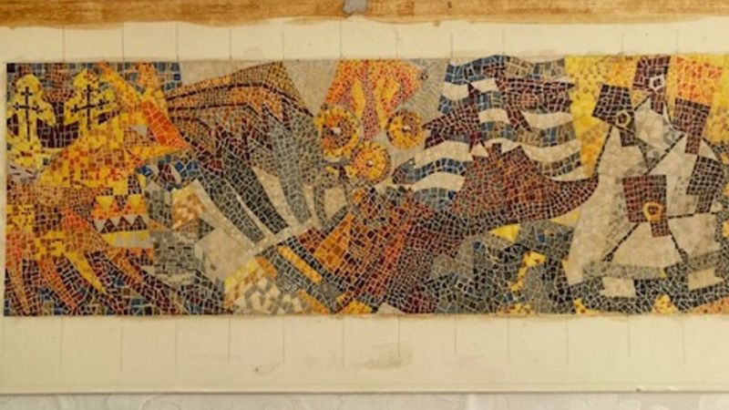 Kettering: Film documents 18-year battle to save mosaic - BBC News
