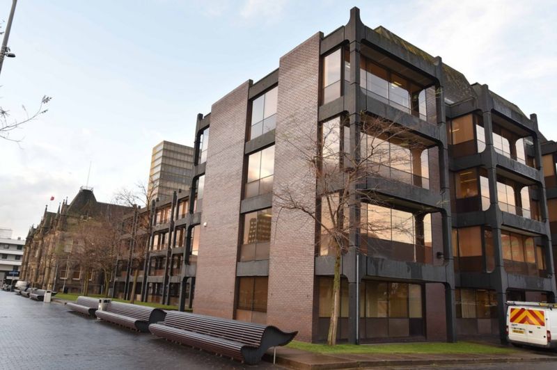 Middlesbrough civic centre will move to nearby former call centre - BBC ...