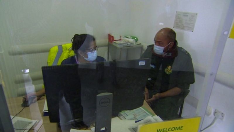 Southmead Hospital staff say it has 'never been so busy' - BBC News