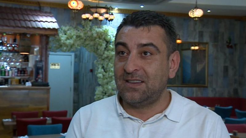 Nottingham restaurant owner visits Turkey to support family - BBC News
