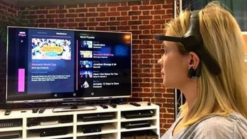 BBC develops 'mind-control TV' headset for iPlayer app - BBC News