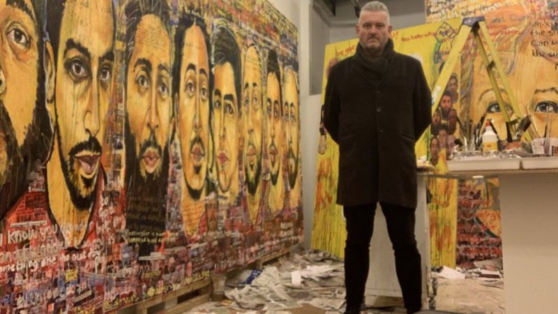 Stroke survivor artist Russell Haines exhibits work - BBC News