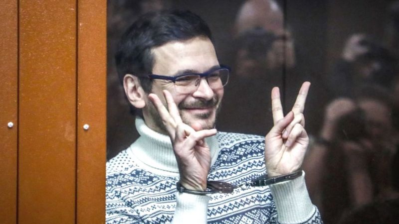 Ukraine war: Where are Russia's opposition leaders now? - BBC News