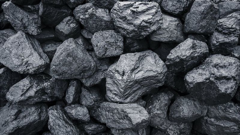 UK and Canada lead global alliance against coal - BBC News UK and Canada lead global alliance against coal - BBC News