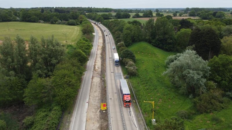 Suffolk A14: Highways apologise for potholes in road - BBC News