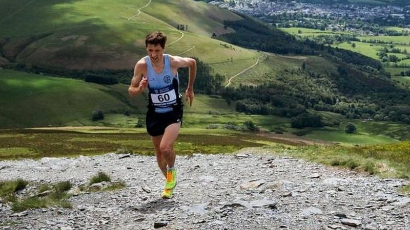 Team GB runner Chris Smith's legacy helps young athletes - BBC News