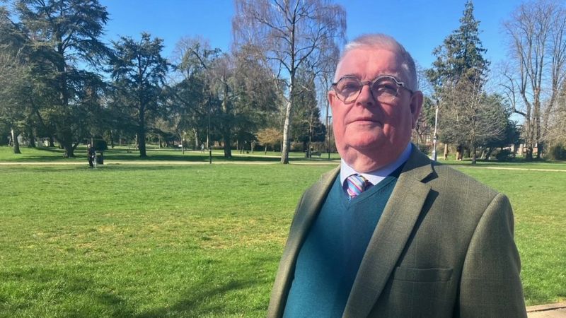 Could tax freeze impact Central Bedfordshire election? - BBC News