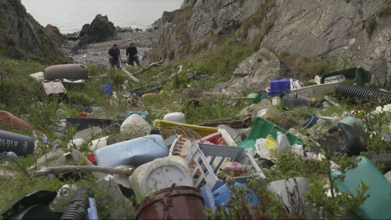 Map reveals 'scourge' of Scotland's coastal litter problem - BBC News