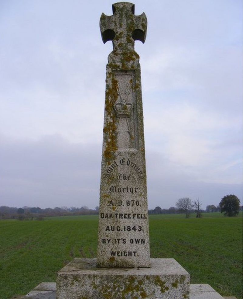 St Edmund 'execution site' monument in Suffolk listed - BBC News