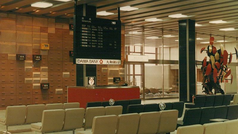 Solari boards: The disappearing sound of airports - BBC News