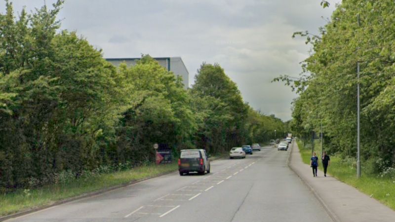 Colwick: Plan to widen path on busy route approved - BBC News