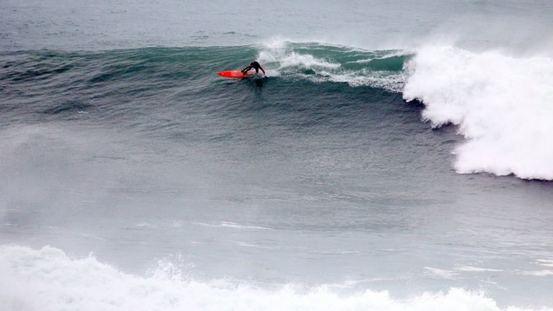 The Cribbar: The story behind Newquay's big wave surf spot - BBC News
