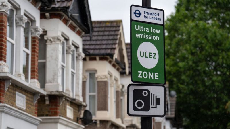 Ulez: What is it and why is its expansion controversial? - BBC News