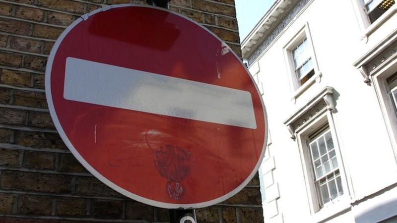 Brexit debate: Parliament 'taking back control' - BBC News