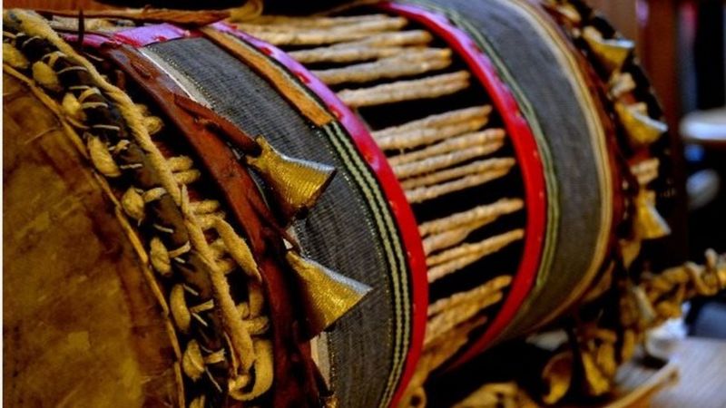 Drums musical instrument: Ka bí o ṣe le mọ èdè Àyàn àti àgbọ́yé ìlù ...