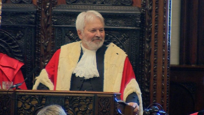 Timothy Le Cocq sworn in as Jersey's new bailiff at Royal Court - BBC News