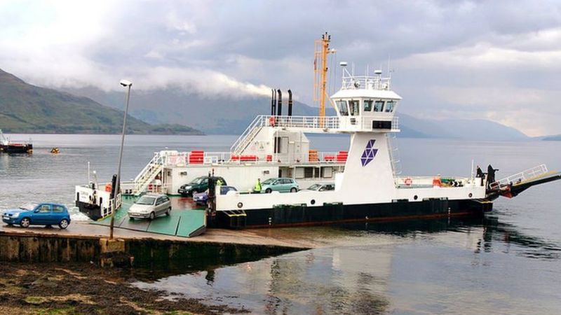 Councillors to bid for £50m for new Corran ferry - BBC News