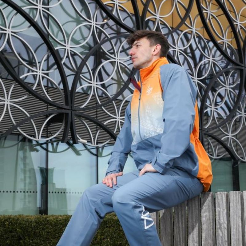 Birmingham 2022: Commonwealth Games volunteers' uniforms revealed - BBC ...