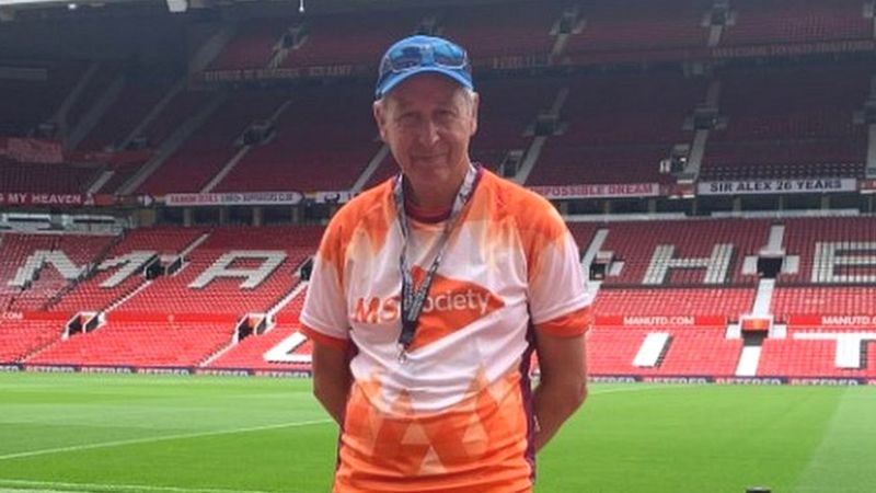 Former Nailsea and Backwell rugby captain to walk 105 miles - BBC News