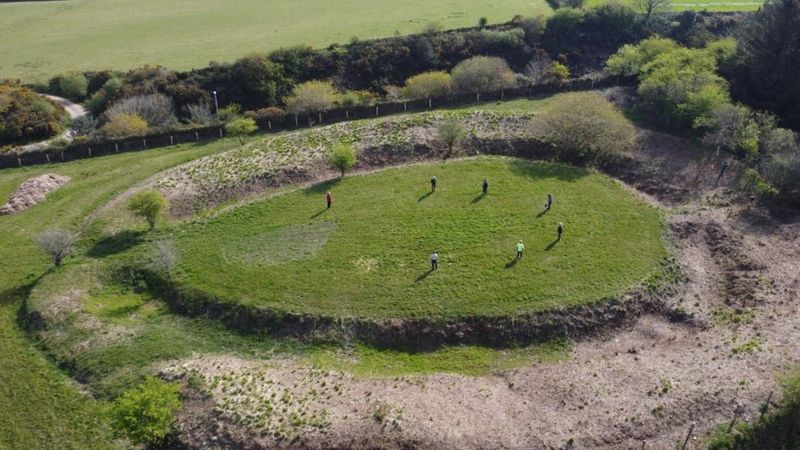 Unknown stone circle found inside Cornwall Neolithic henge - BBC News