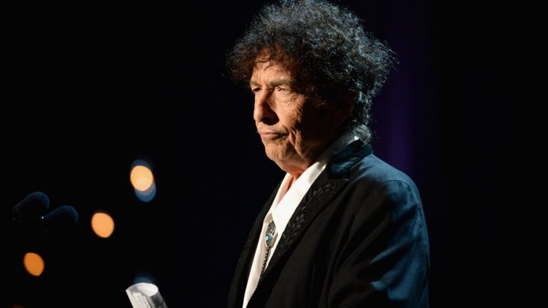 Bob Dylan: Coronation Street offers singer a cameo - BBC News