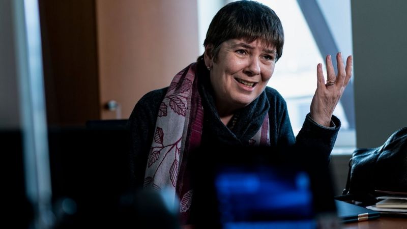 Claire Fox: From IRA comments controversy to a peerage - BBC News