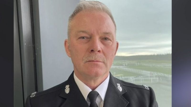 Plymouth shootings: Why was Jake Davison allowed a gun? - BBC News