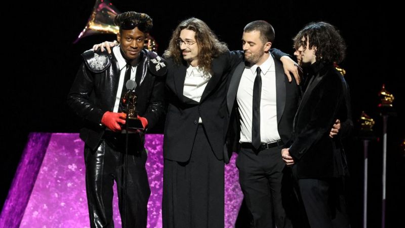 BLK Beats: Scottish producer wins Grammy for work on SZA's Snooze - BBC ...