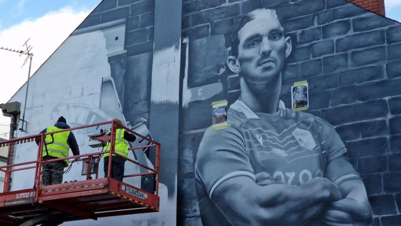 Cardiff mural celebrating diversity painted over by advert - BBC News
