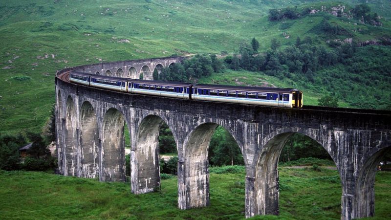 ScotRail launch 'bike carriages' on West Highland line - BBC News