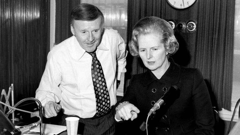 Sir Jimmy Young: Veteran broadcaster dies aged 95 - BBC News