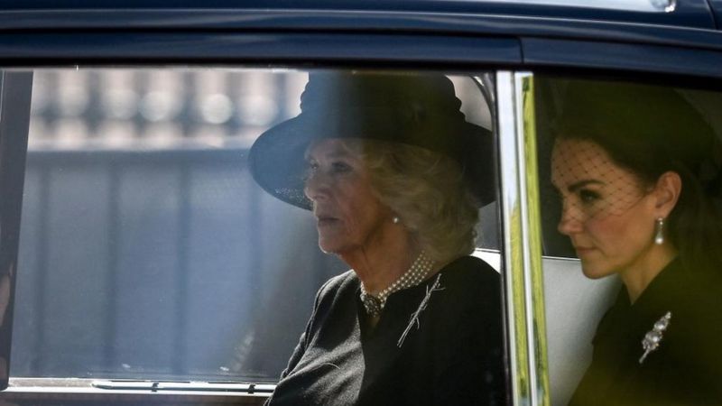 Royals follow Queen's coffin on sombre journey - in pictures - BBC News