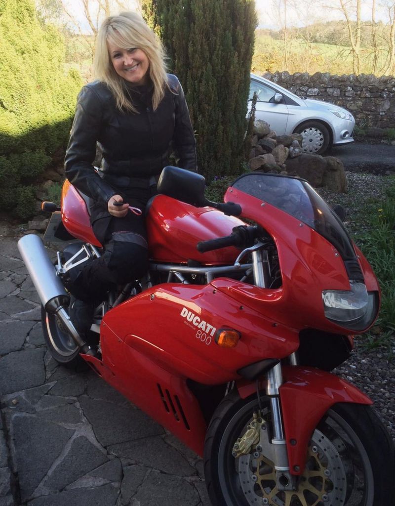 BBC's Sam Poling kept endometriosis private to hide 'weakness' - BBC News