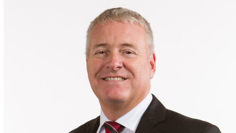 Ian Lavery MP apologises over trade union omission - BBC News