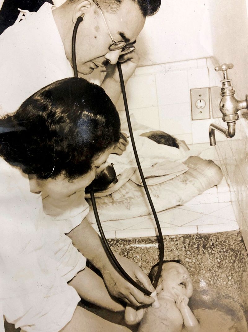 Hiroshima and Nagasaki: Women survivors of the atomic bombs - BBC News