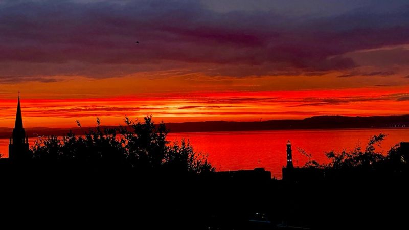 Your Scotland sunset pictures - BBC News