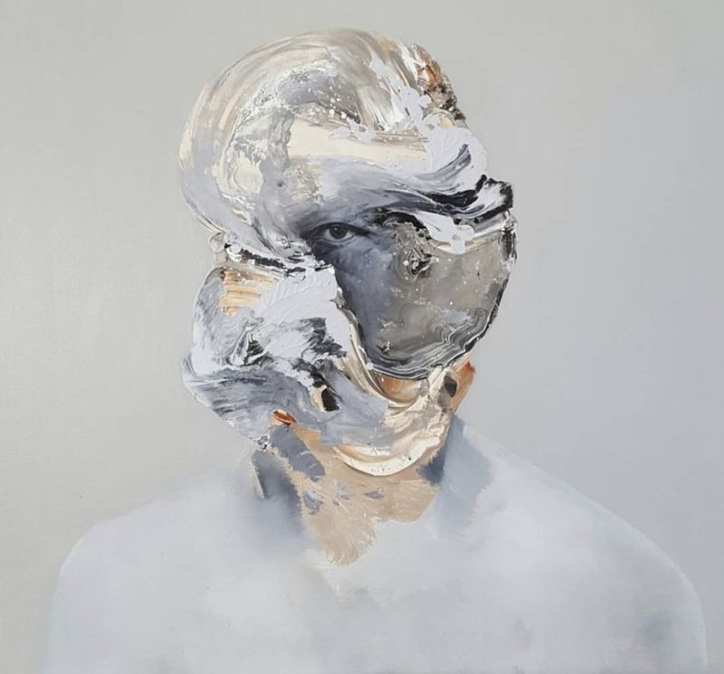 Body dysmorphia: Artists tackle distorted self perceptions - BBC News