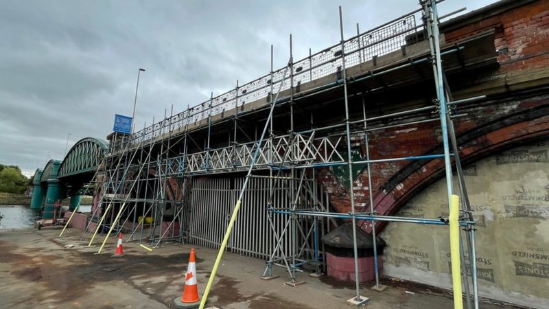 Lady Bay Bridge: Repair work starts on lorry crash bridge - BBC News