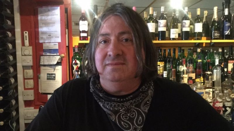 'Eat out to help out will definitely affect the weekend' - BBC News