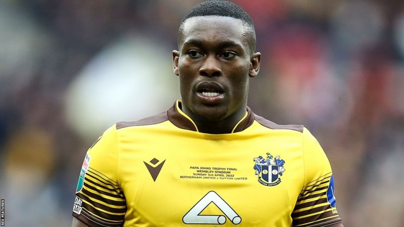 Isaac Olaofe: Stockport County sign Millwall striker for undisclosed ...