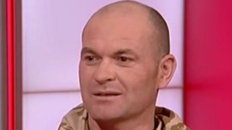 Llanelli: Spencer Beynon headbutted door before death - inquest - BBC News