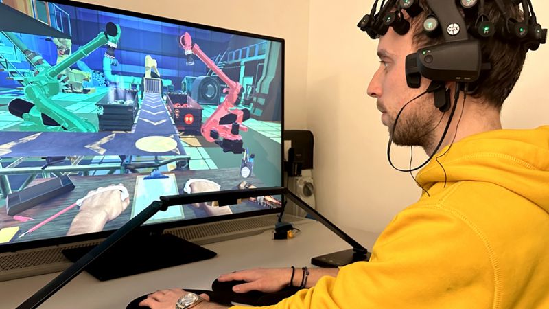 Can mind-controlled VR games help stroke patients? - BBC News