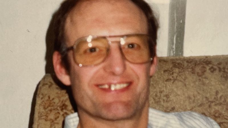 'I was kidnapped by paedophile Robert Frid when I was three' - BBC News