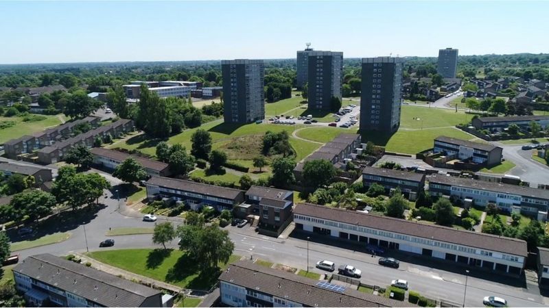 Apology over plans to demolish Druids Heath tower blocks - BBC News