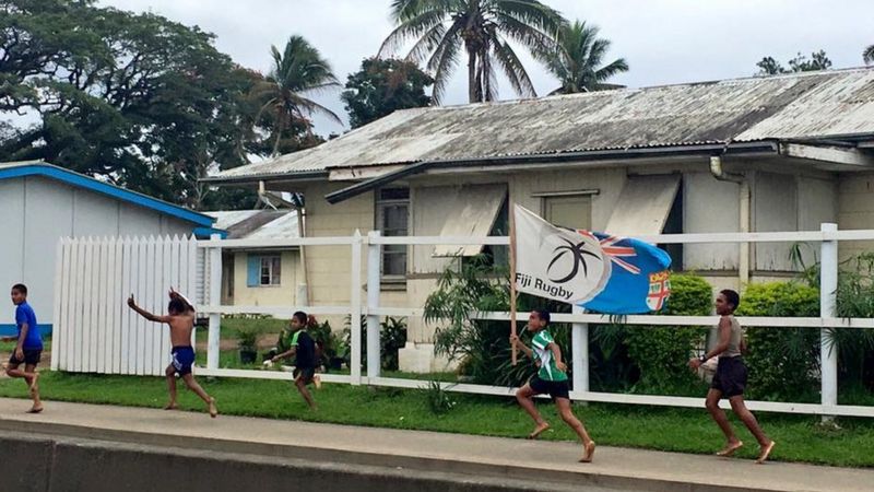 Rio 2016 Fiji Fans Celebrate Winning Rugby Sevens Gold Medal Bbc News