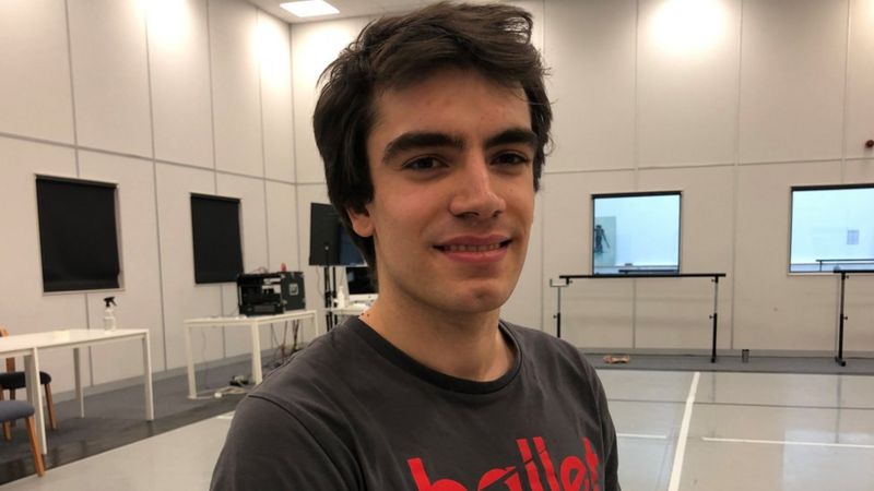 Disability: Ballet dancer Joe Powell-Main seen as 'wrong type' - BBC News