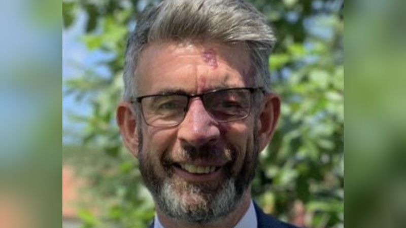 Richard Morris: Missing diplomat search in Hampshire scaled back - BBC News